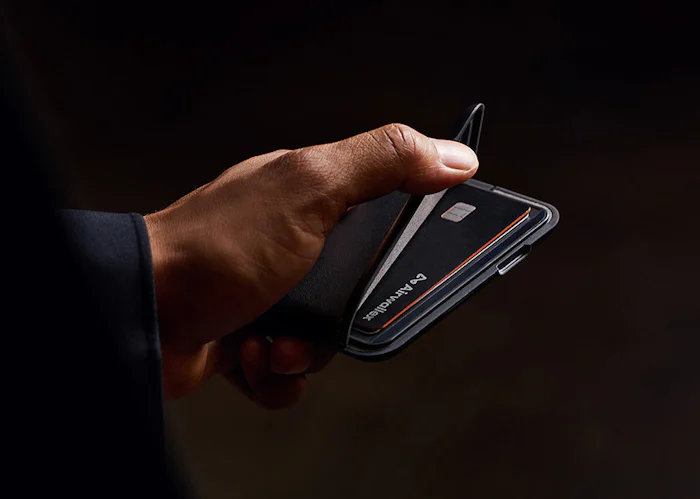 Flip Case | Sleek Dual-sided Hardshell Card Case Wallet | Bellroy